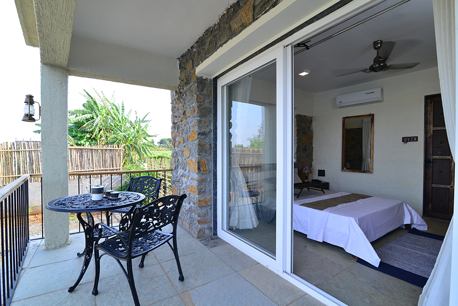 Parnakuti - Acer of Tradition