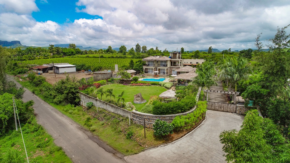 Parnakuti - Acer of Tradition