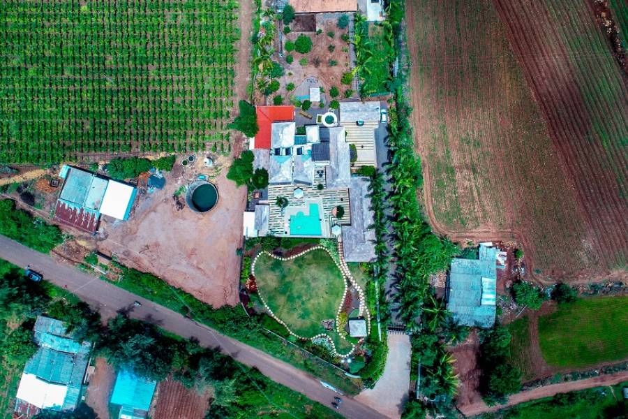 Parnakuti - Acer of Tradition