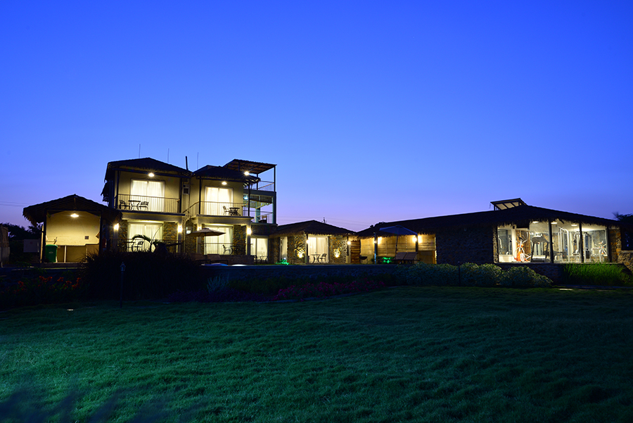 Parnakuti - Acer of Tradition