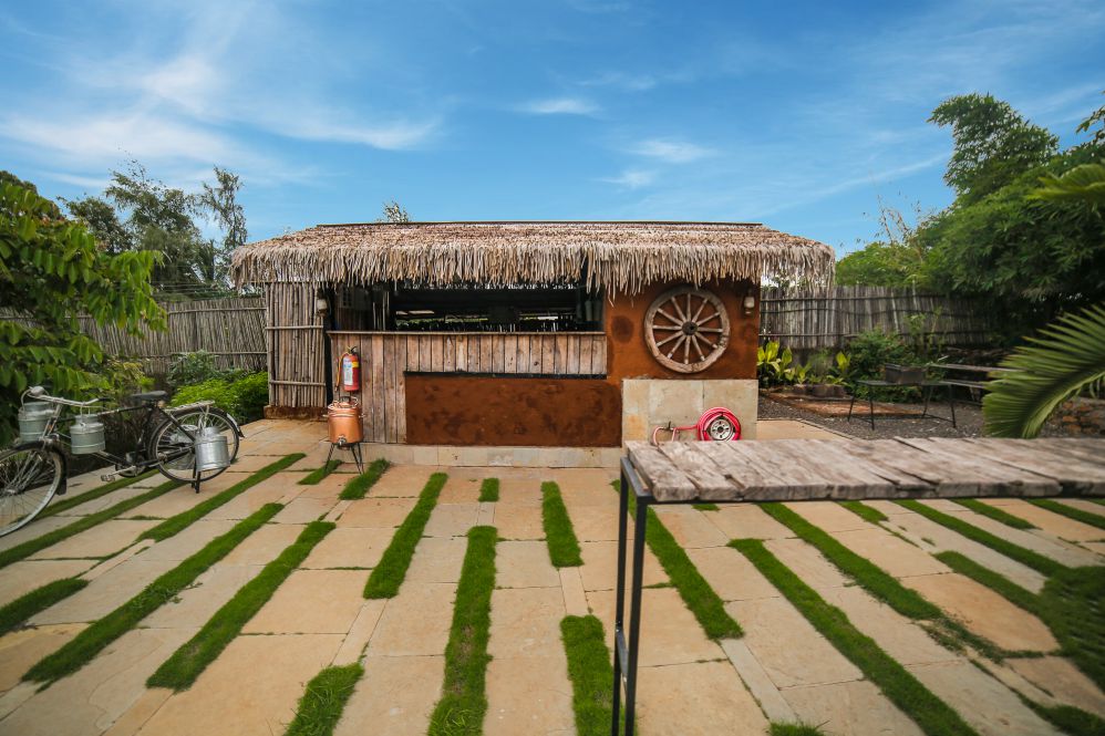 Parnakuti - Acer of Tradition