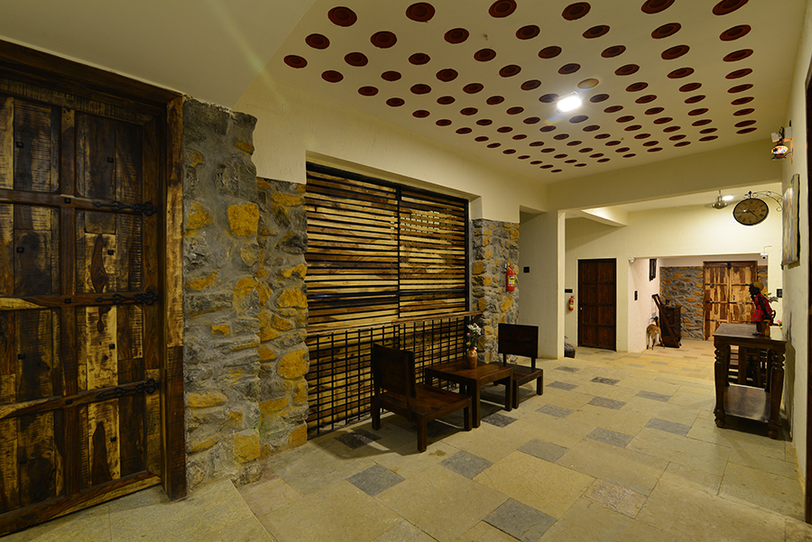 Parnakuti - Acer of Tradition